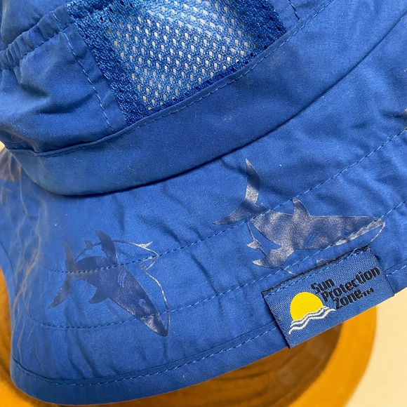 Sun Protection Zone | Accessories | Sun Protection Zone Shark Sun ...